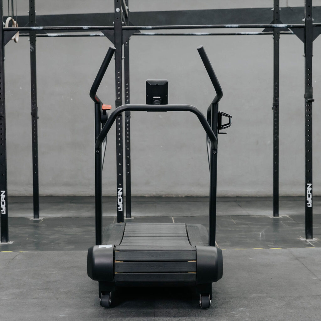 Corredora Curva Modelo Pro - Lycan Fitness México